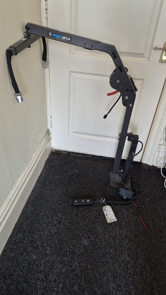 Autochair LC80 "Smart Lifter" Car-Boot Hoist For Scooter / Wheelchair ...