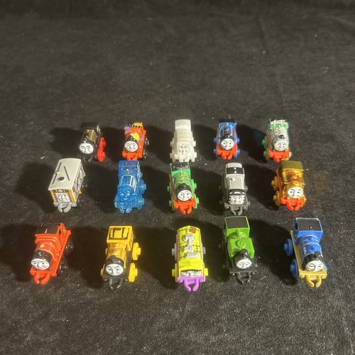 Thomas The Tank Engine Train & Friends Minis Micro Mini Trains Lot Of ...