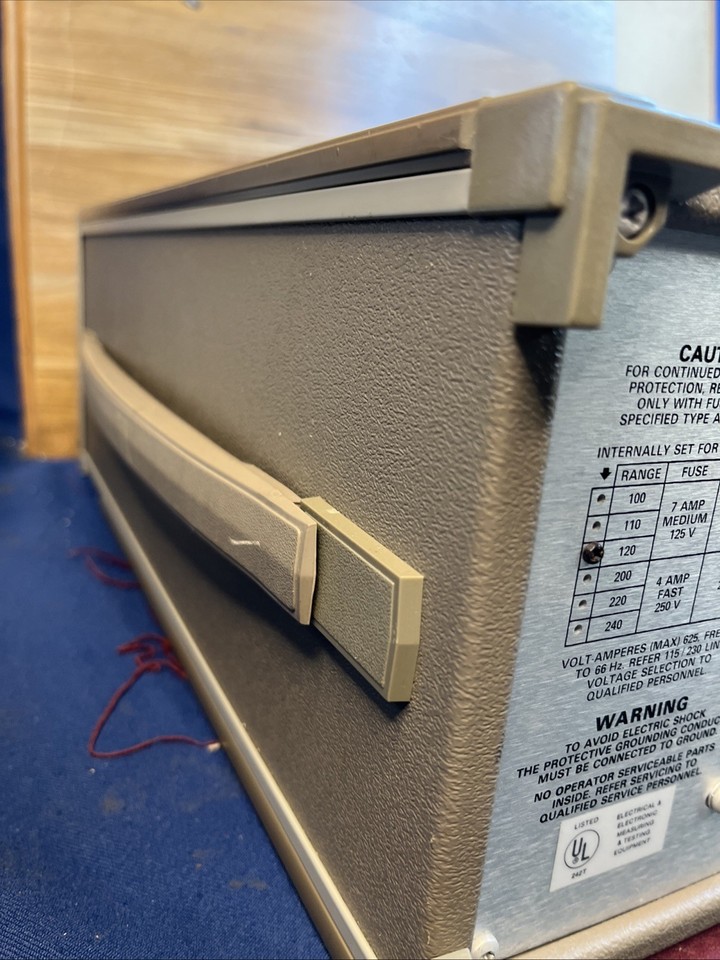 Tektronix TM5006 Main Frame w/ PS5010, PS503A, SG505 & SC502 POWERS UP ...