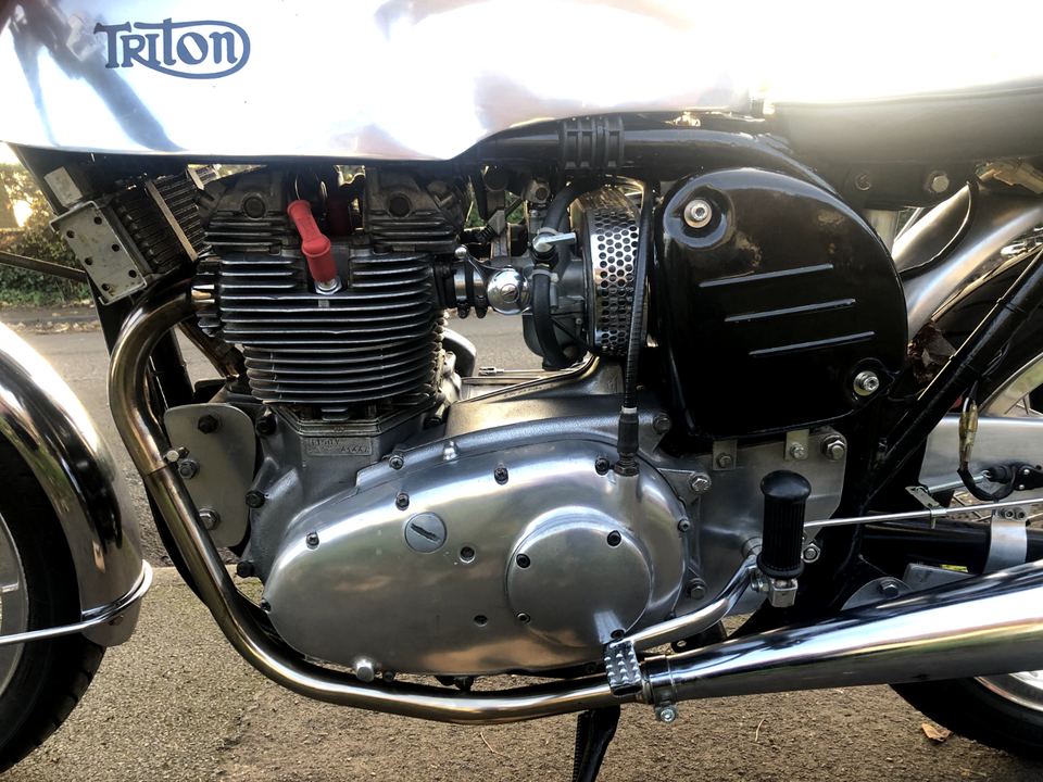 Triton | 1959 Norton Wideline Featherbed Frame | Trident Engine ...