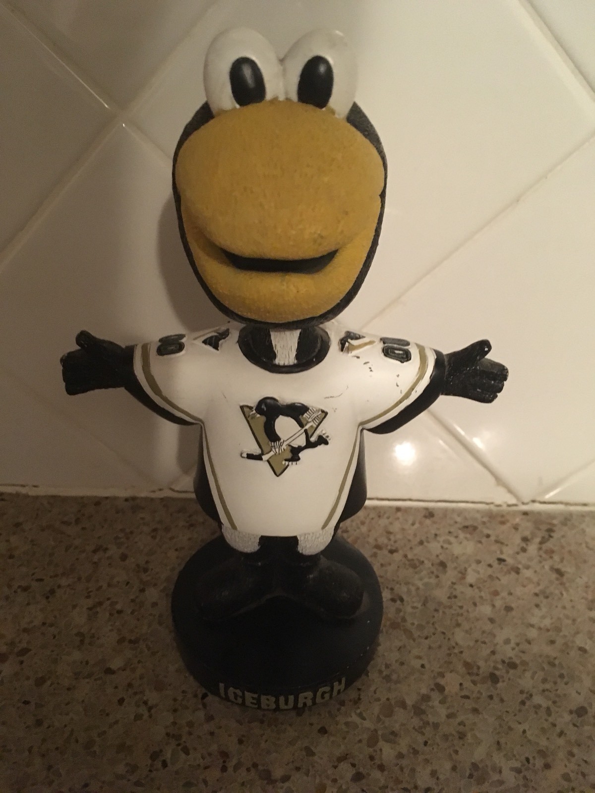 Pittsburgh Penguins White Jersey Iceburgh Mascot SGA | eBay