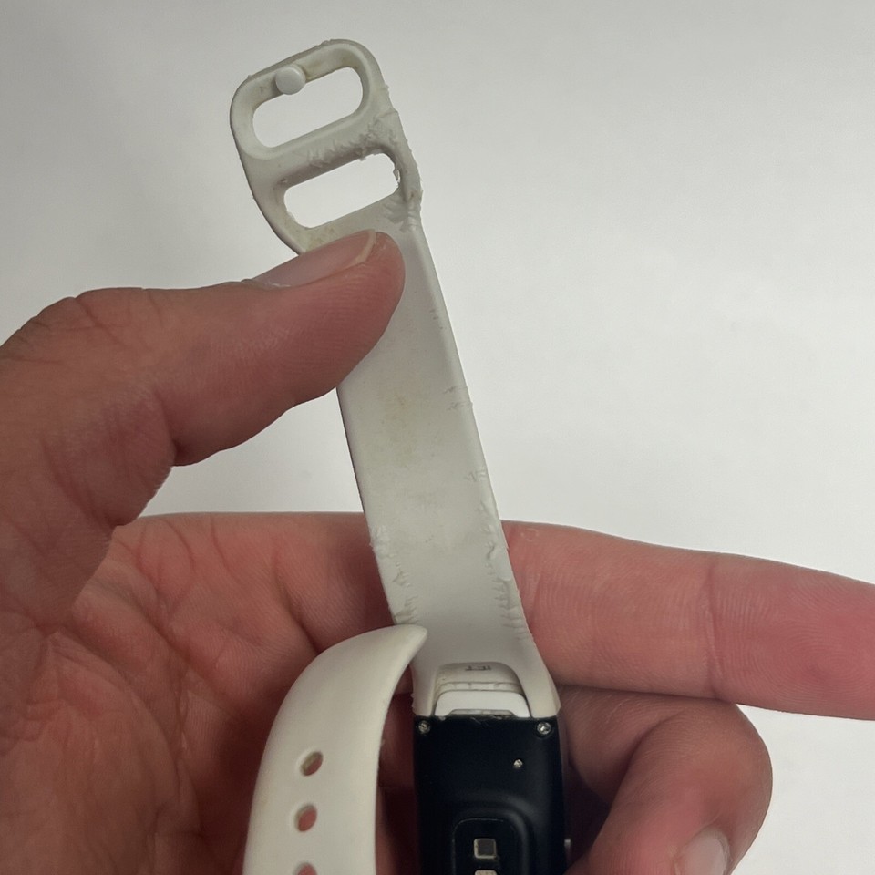 Samsung Galaxy Fit Activity Tracker (SM-R370) - Silver (Drains Charge ...