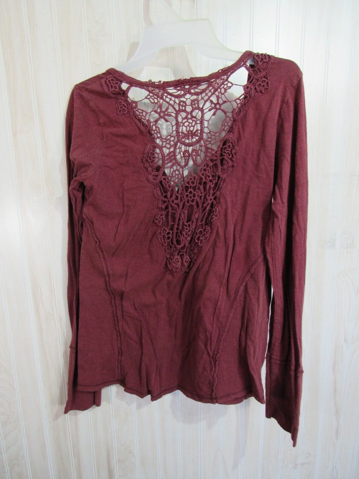 Maurices Top Size M Red Pull Over V Neck Back Lace Long Sleeve Casual | eBay