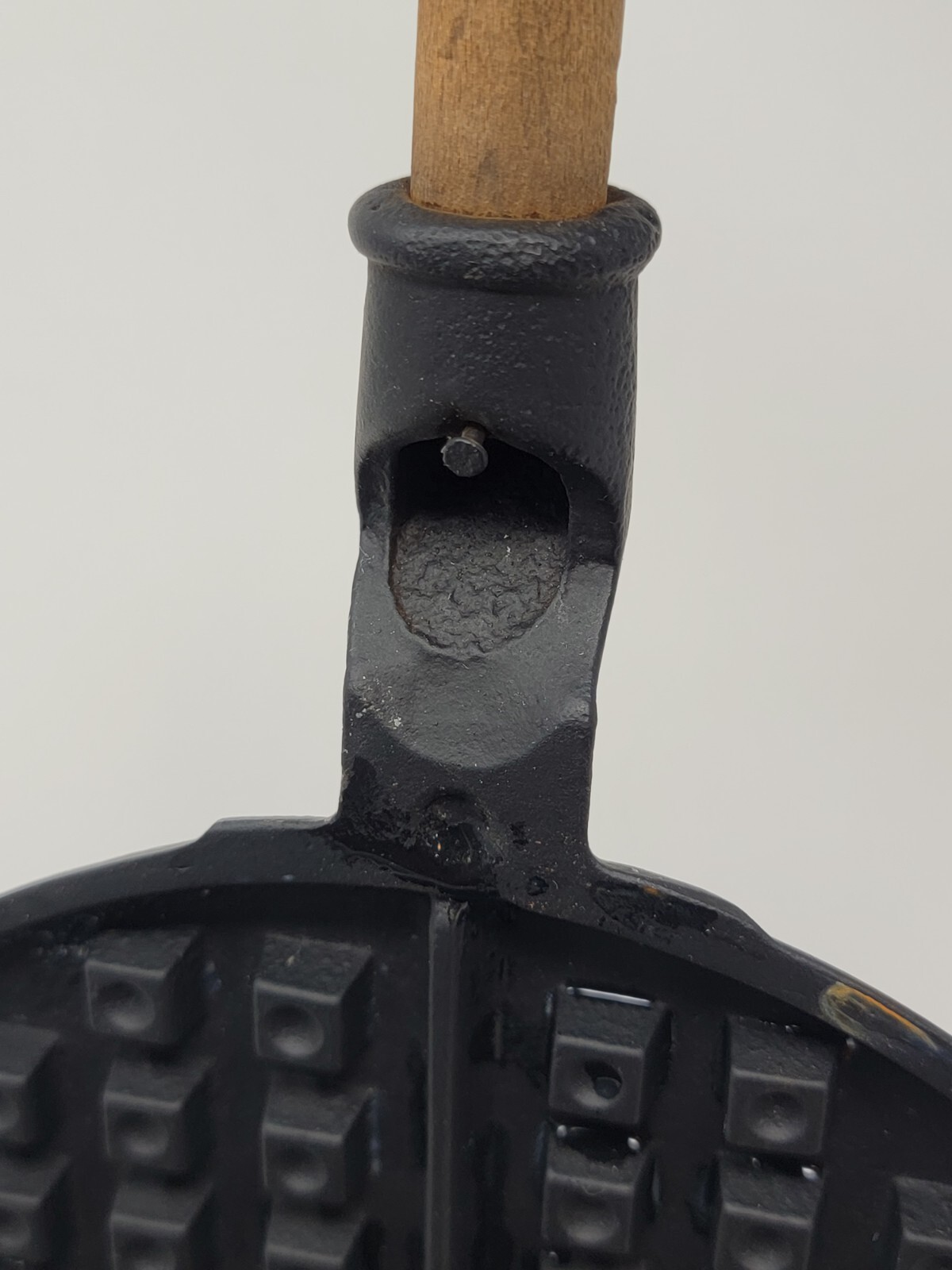 RARE The American Griswold Cast Iron Waffle Maker Patd. June 29, 1880 ...