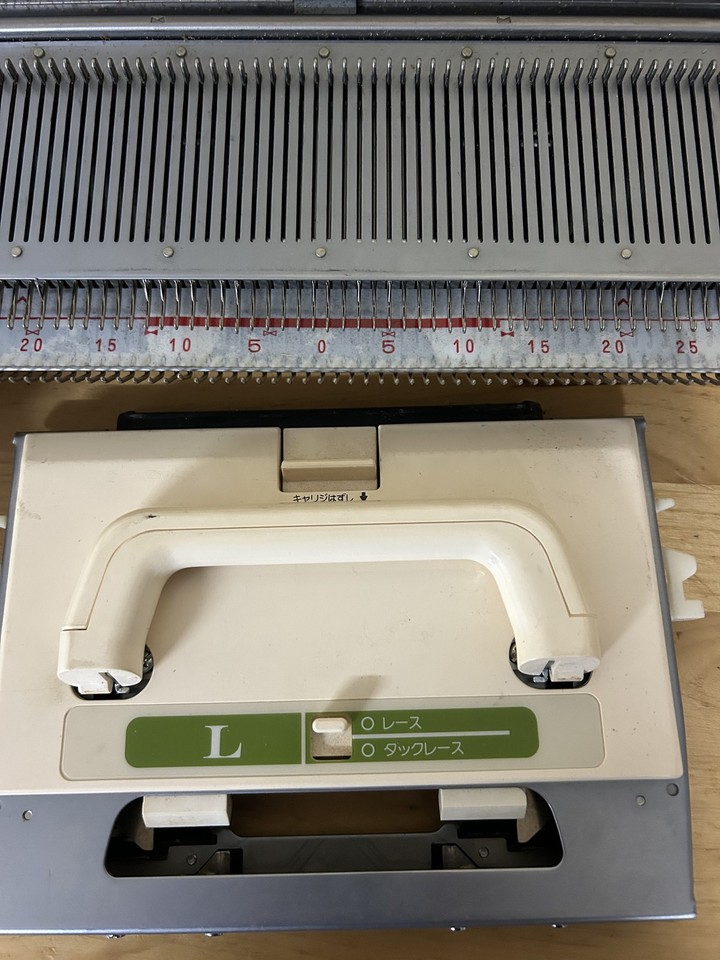 BROTHER Palie8 KH-881 Punch Card Knitting Machine Knitleader Vintage ...