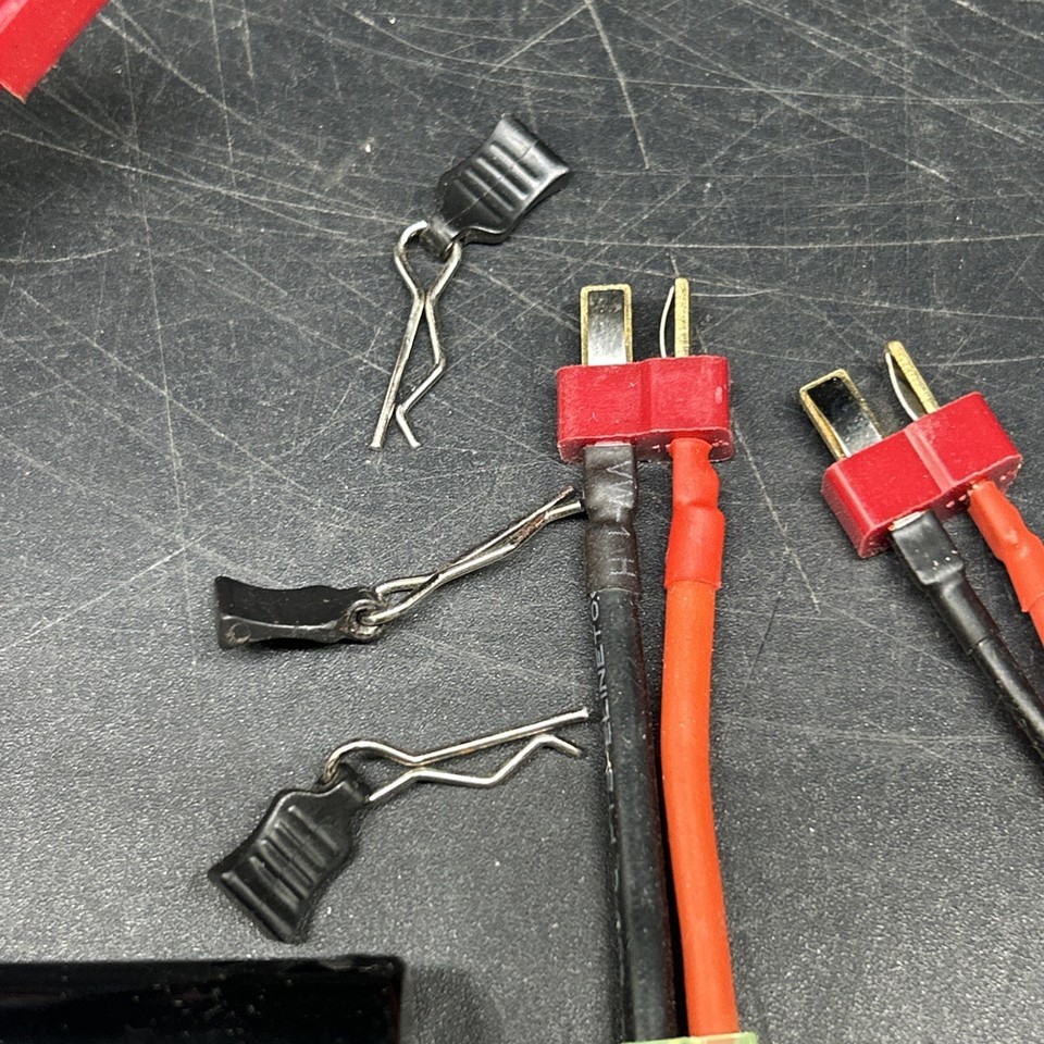 2x RC Monster Truck 1/16 Redcat Racing Volcano 16 4WD + IMX Jackhammer ...