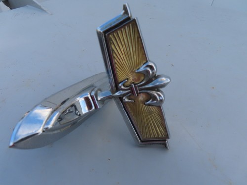 Used OEM 1987 - 1990 Chevy Caprice hood header panel ornament logo ...