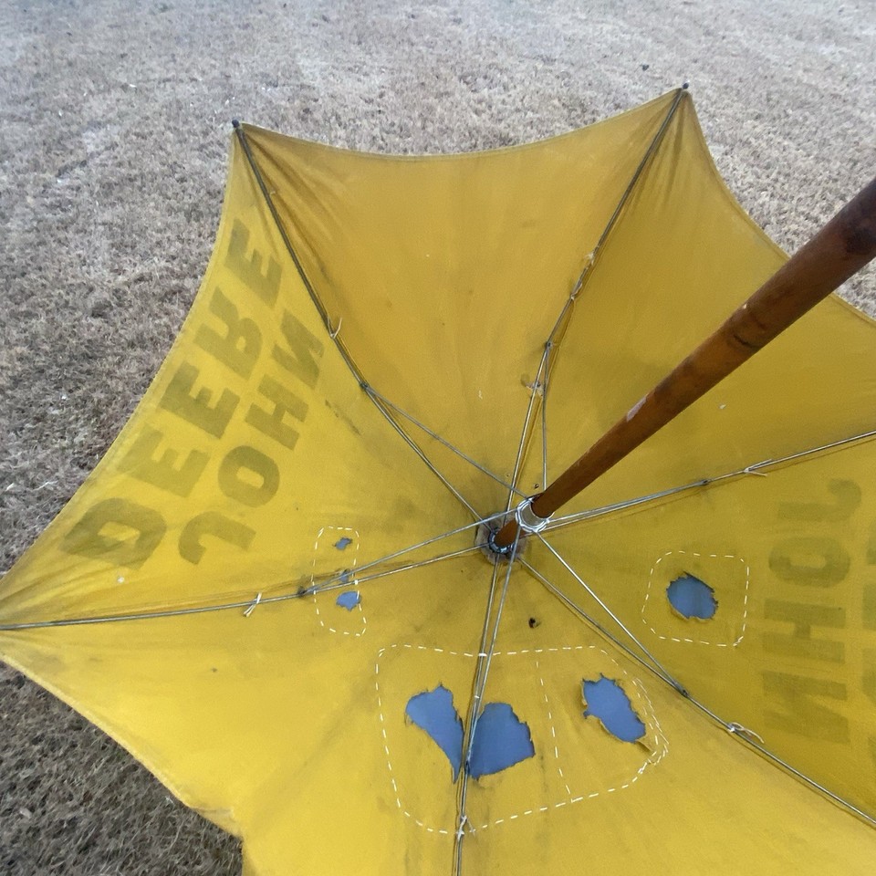 VINTAGE JOHN DEERE TRACTOR UMBRELLA SUN SHADE OLD ADVERTISING FARM ...