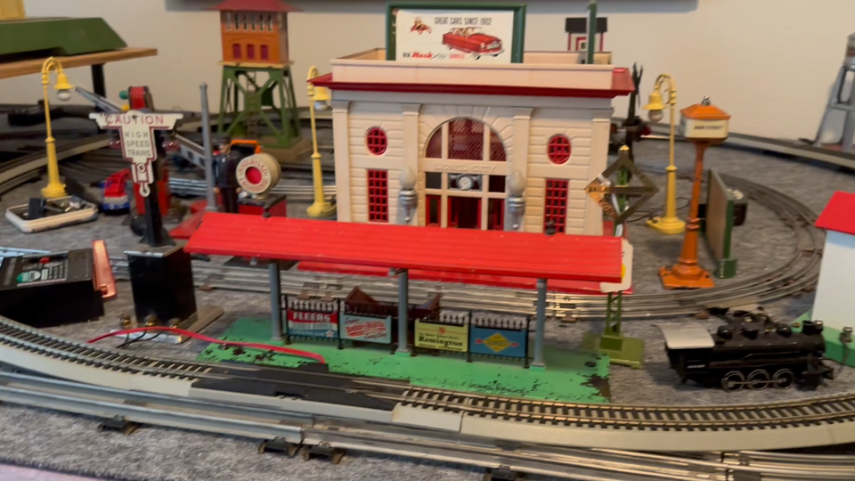 HO SCALE ATLAS Diesel Locomotive GP38 Burlington Northern 2074 ...