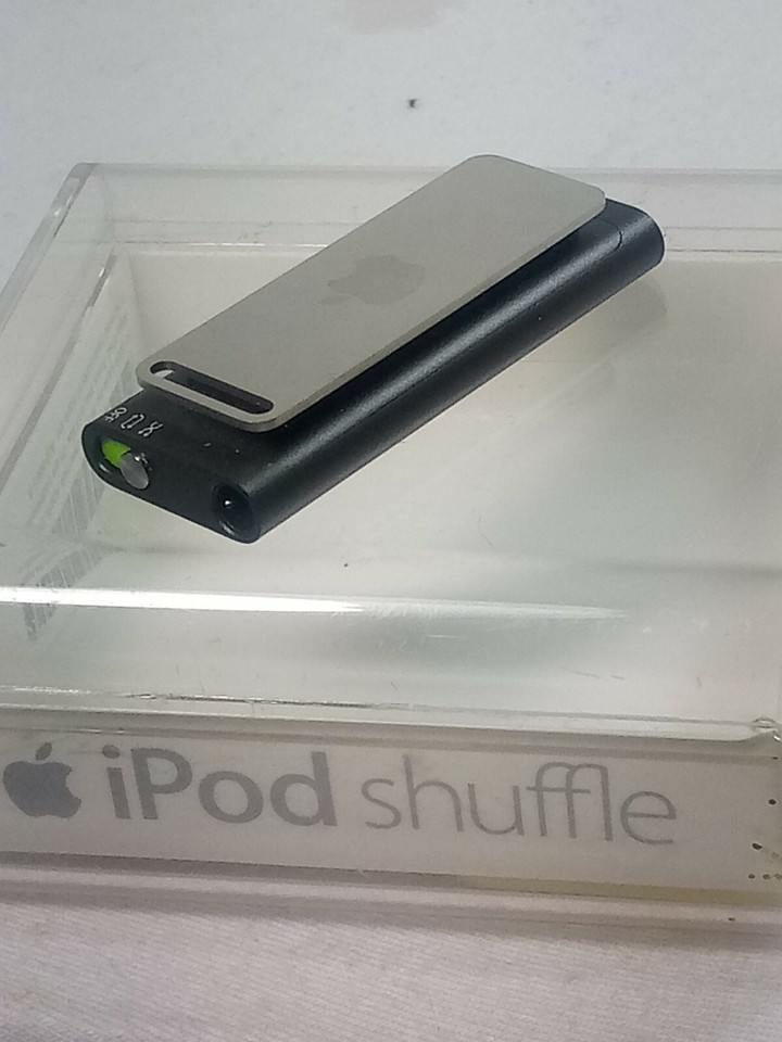 Vintage Apple iPod shuffle 3rd Generation Black (4 GB) 885909320257| eBay