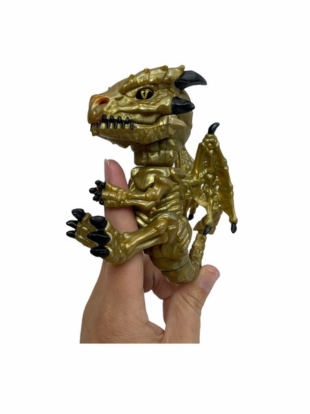 2 WowWee Fingerlings Untamed Gold Rush Dragon Lights Sounds Limited ...