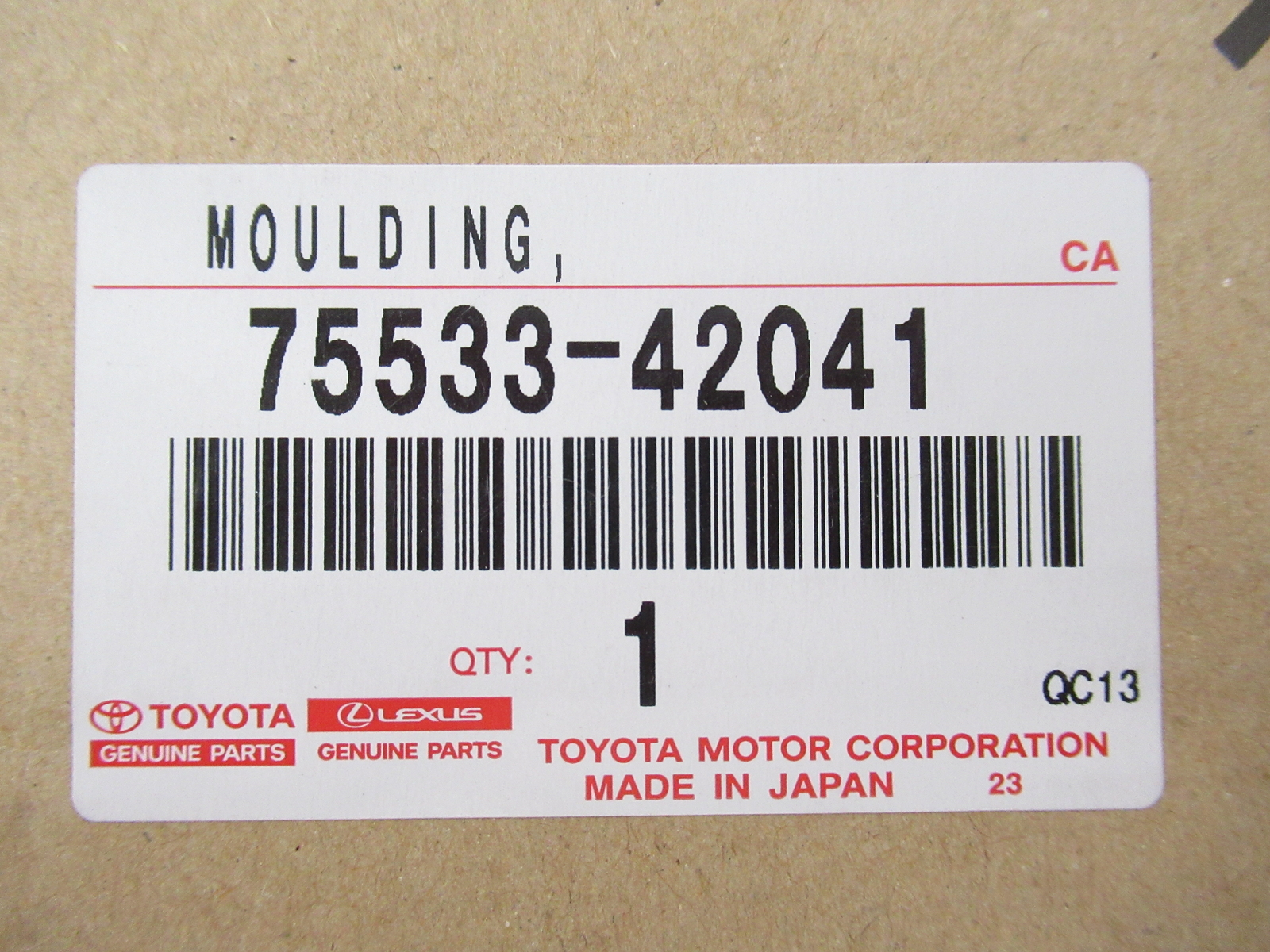Genuine OEM Toyota 75533-42041 Right Front Windshield Reveal Molding 01 ...