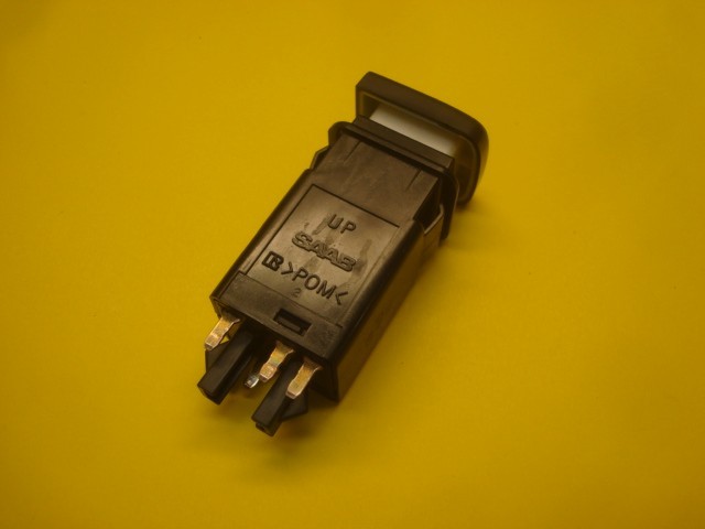 99 00 01 02 03 SAAB 93 9-3 CONVERTIBLE TCS TRACTION CONTROL SWITCH ...