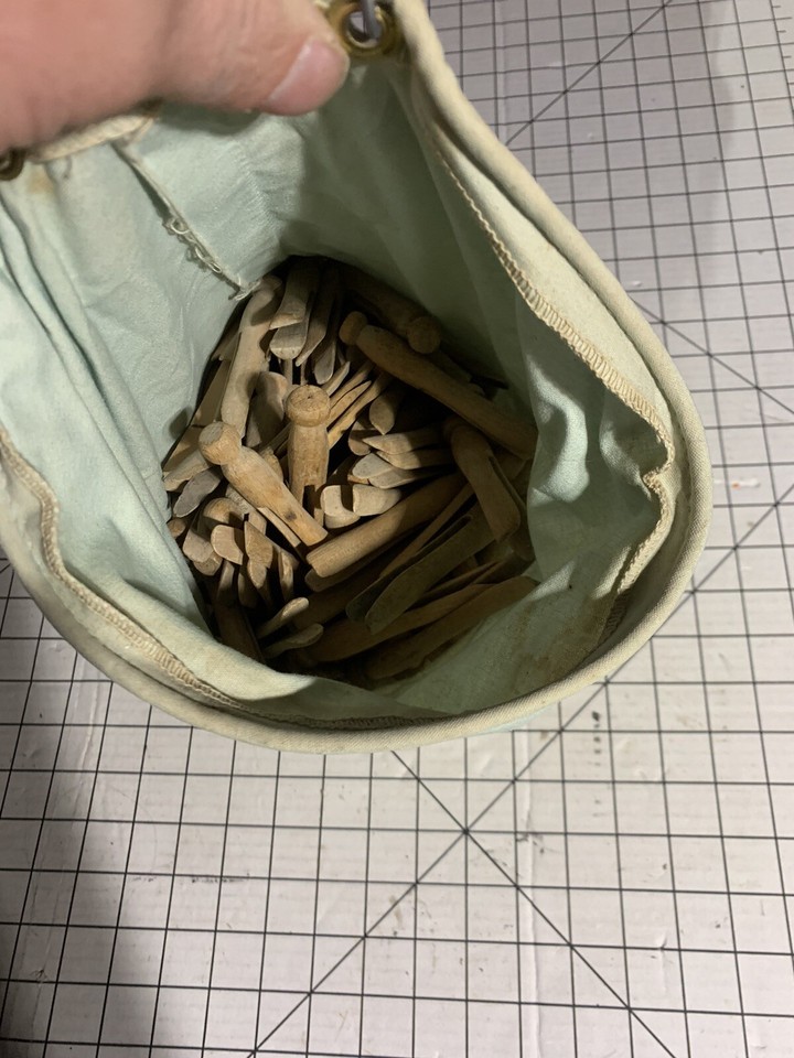 Vintage Hanging Stay-Open Clothespin Bag & Wooden Clothes Pins B284 | eBay