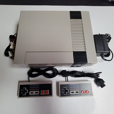 GUARANTEED Nintendo NES Original Console- 2 Controllers NEW 72 pin ...