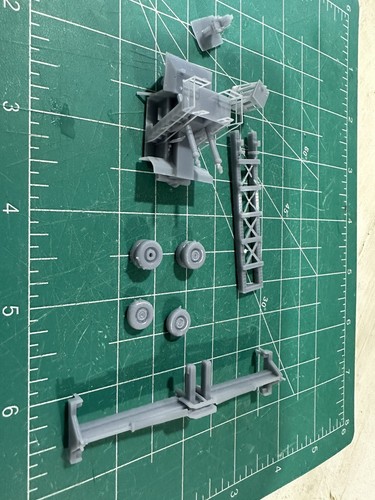 N Scale Top Handler - for 40 foot Container | eBay