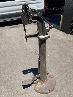 Fabrication - Kick Press