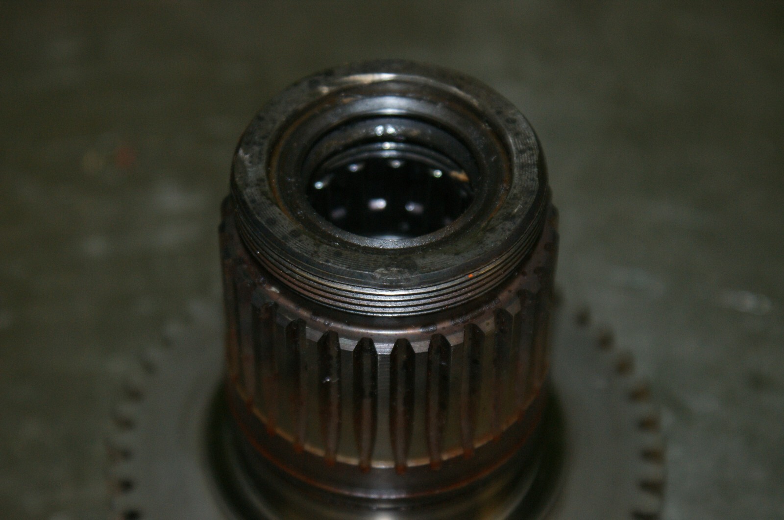 Genuine Harley Davidson six speed transmission driven output gear 35122 ...