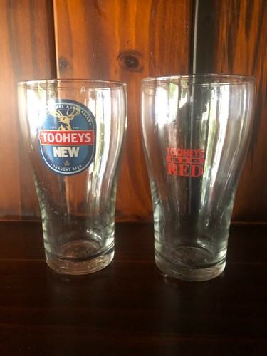 Pair of rare and collectable Tooheys New & Red 425ML (Schooners) Beer ...