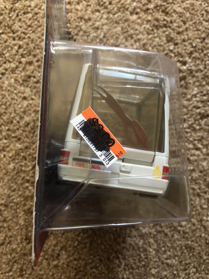 Disney Pixar Cars 2 Deluxe The Popemobile Collector #9 | eBay