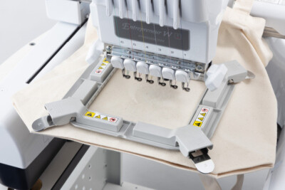 Brother PRVMFM Single Flash Frame M Clamp Magentic Hoop (4"x4") for PR ...