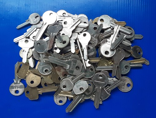 6 X 900g Assorted Blank Keys. | eBay UK