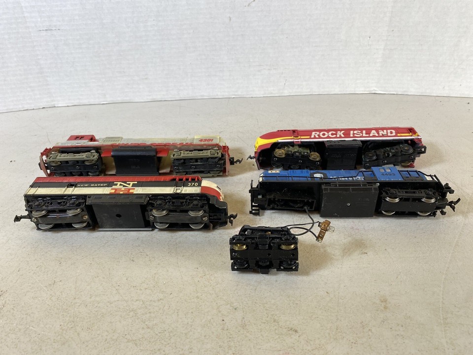 locomotive engines Vintage HO Gauge Model Trains For Parts Lot 32D59 | eBay