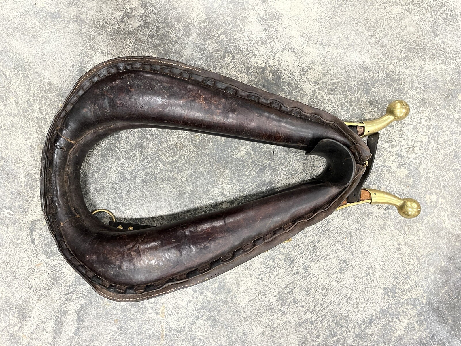 ANTIQUE HORSE MULE LEATHER COLLAR HAMES WITH BRASS KNOBS WESTERN COWBOY ...