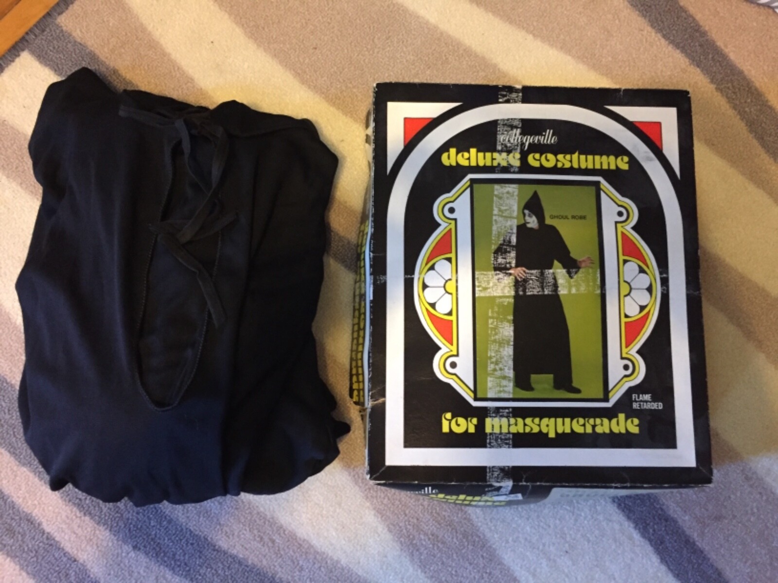 VINTAGE COLLEGEVILLE HALLOWEEN COSTUME BOX GHOUL ROBE SZ 38-40 ROBE ...