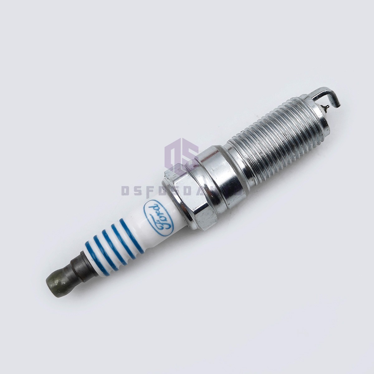 New Set of 8 Genuine OEM Motorcraft SP589 CYFS12YT6 Spark Plug replaces ...