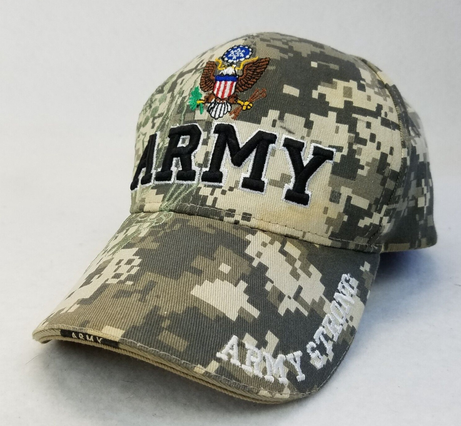 Golden Lion US Army Strong Digital Camouflage Hook & … - Gem