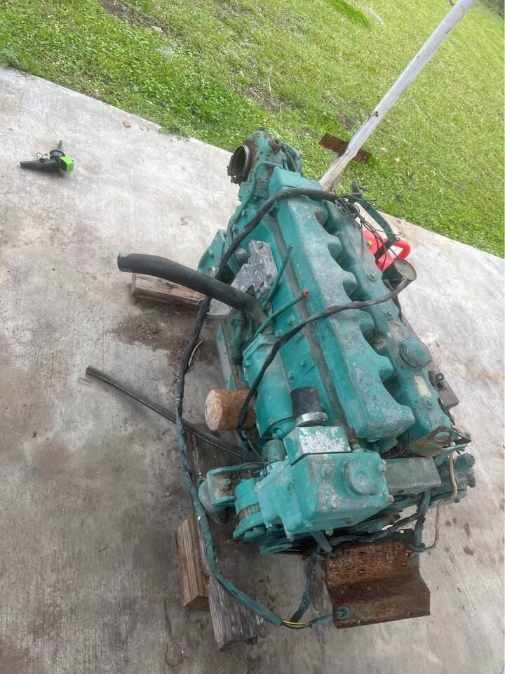 Volvo Penta 165 HP Marine Diesel Engine Running Take-Out | eBay