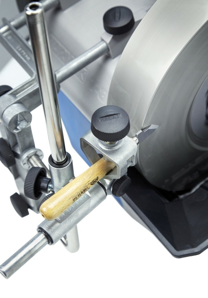 Tormek SVD-186R: Tormek Jig for Gouges and Cutters (Upgrade from SVD ...