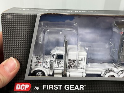 DCP Peterbilt 389 WHITE Black FLAMES Livestock Cattle JW 60-1105 1:64 ...