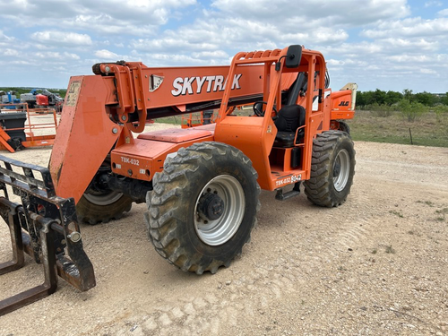 2015 SkyTrak 8042 Telehandler - 3,093 Hours - Diesel - 4WD - Foam Tires ...