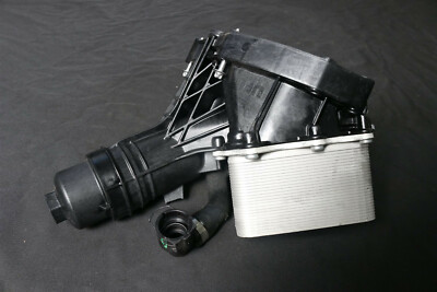 8583895 BMW 5 Series G30 X5 G05 30dX Oil Filter Housing Heat Exchanger ...