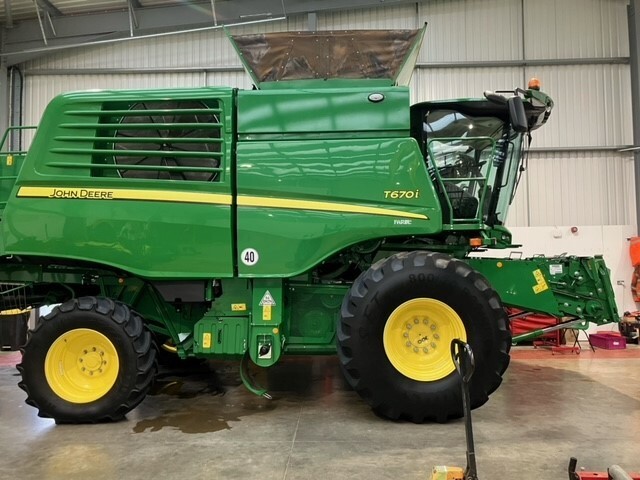 2022 John Deere T670i Combine Harvester 40K ProDrive Premium Cab 245 ...