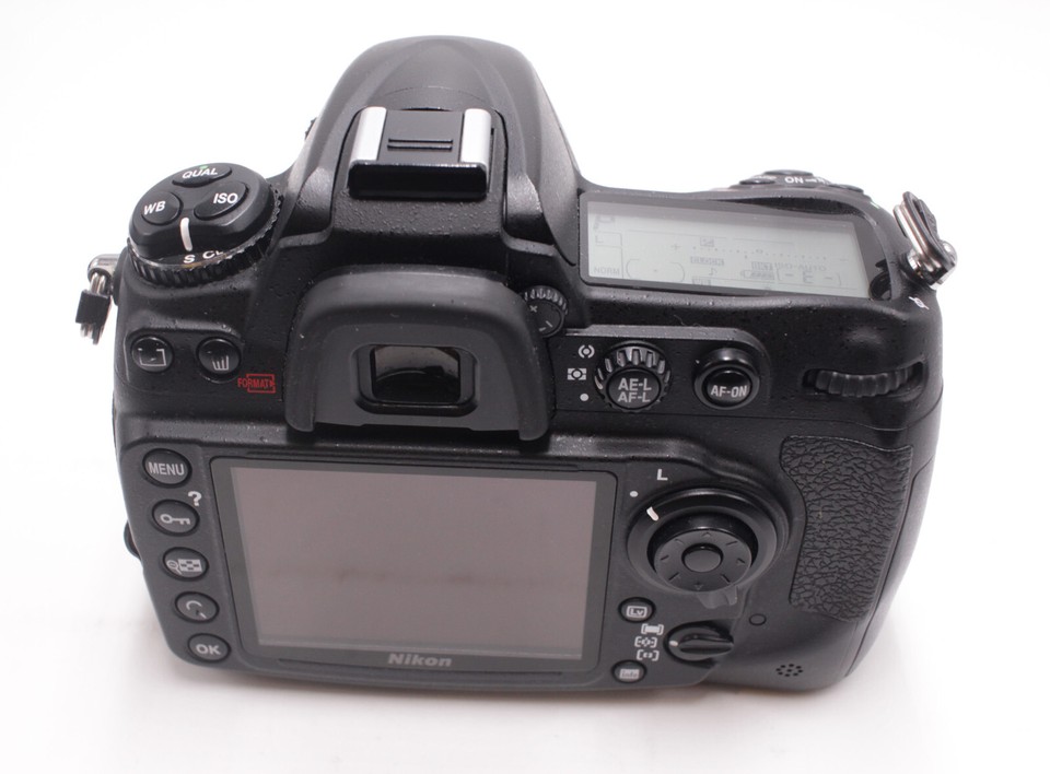 Nikon D300s 12.3MP Digital SLR DSLR Camera Body w/16GB CF card - 18,831 ...