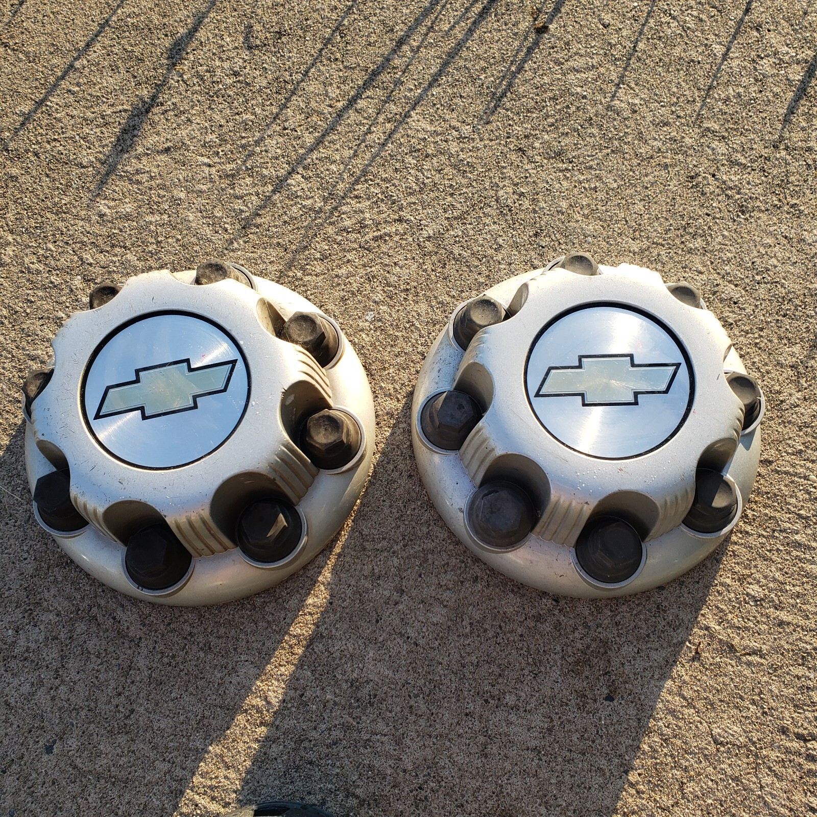 2 Chevy Silverado 2500 3500 Wheel Center Caps 1999 to 2023 15052379 8 ...
