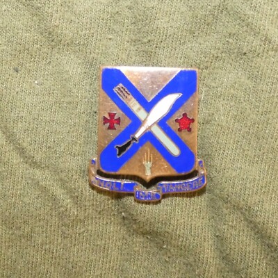 Original WW2 era 2nd Infantry Regiment DUI Unit Crest (screw back/NS ...