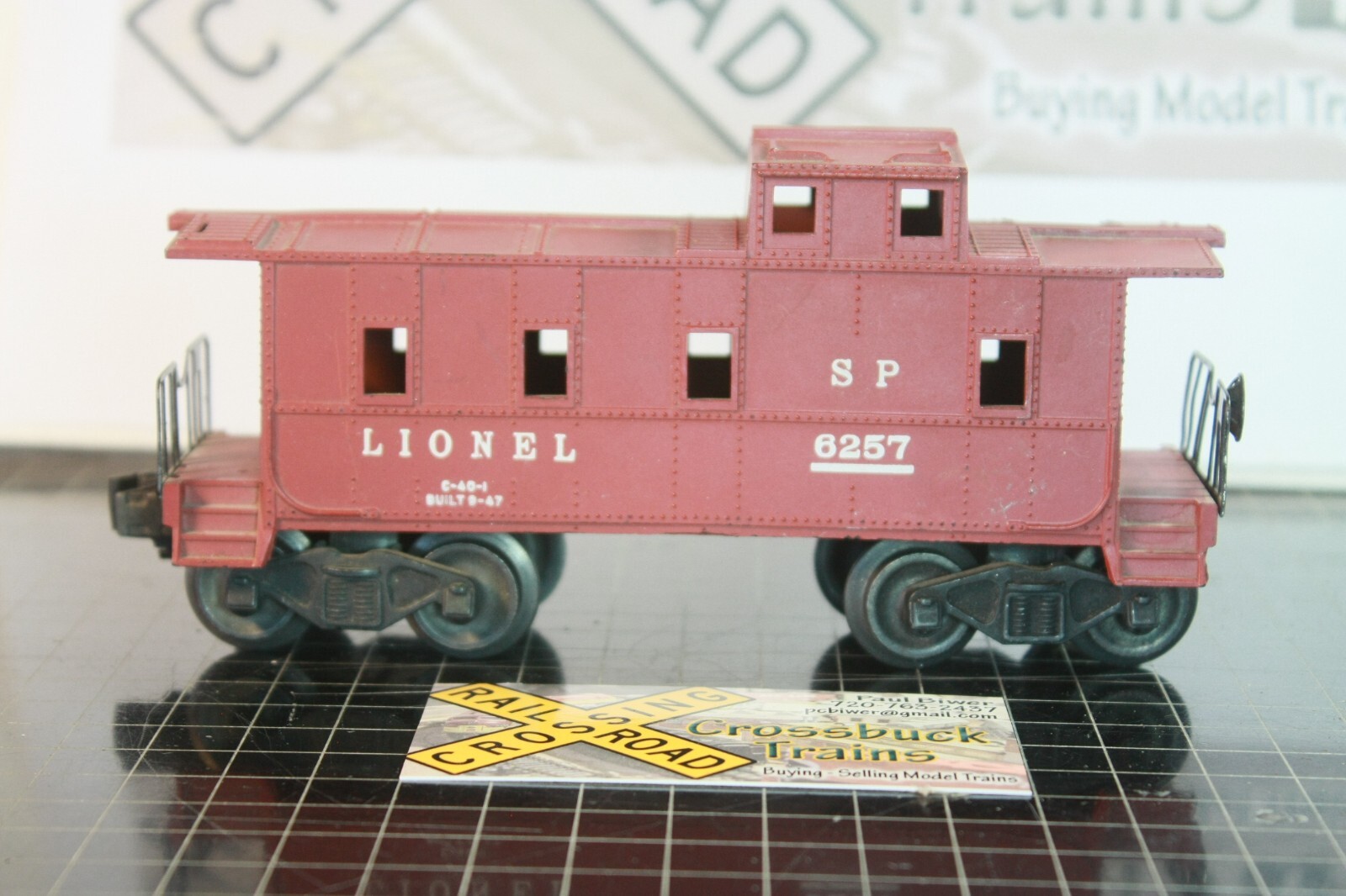 O-scale Lionel Caboose Lionel SP 6257 metal trucks (H82613) | eBay