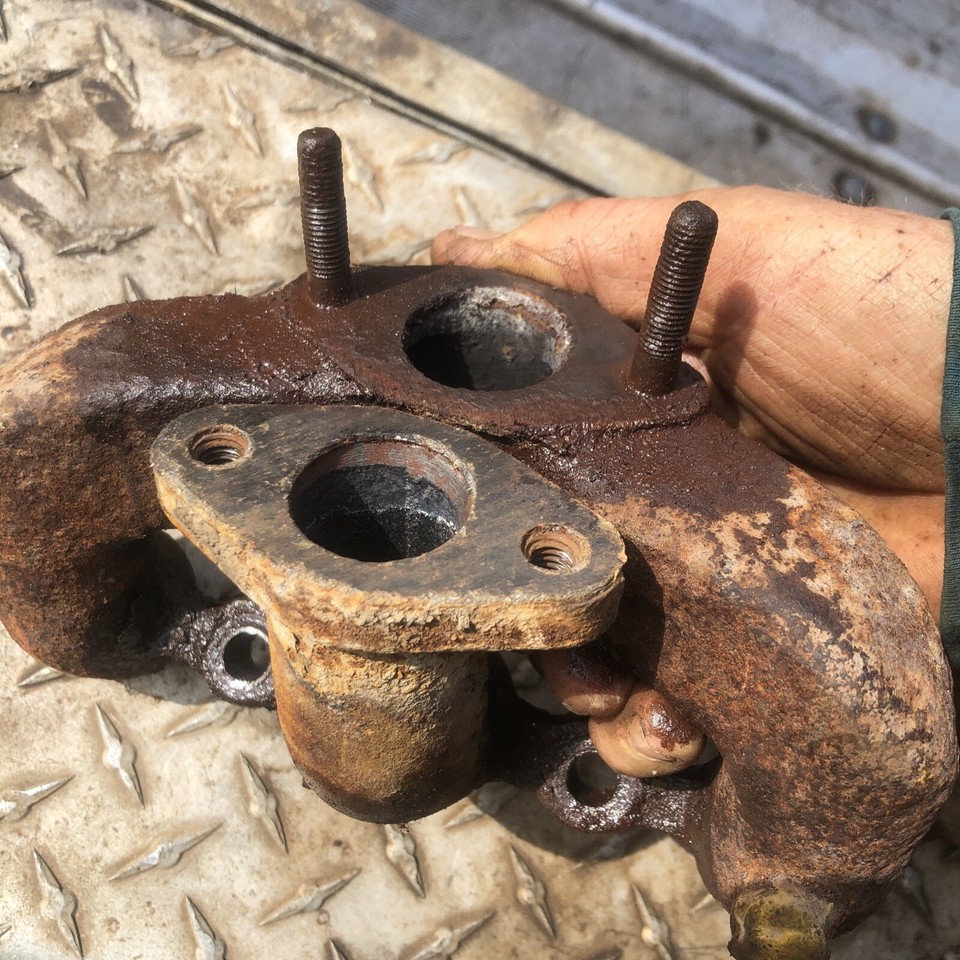 WISCONSIN ENGINE VF4D MANIFOLD EXHAUST INTAKE NO OBVIOUS DAMAGE CAST OR ...