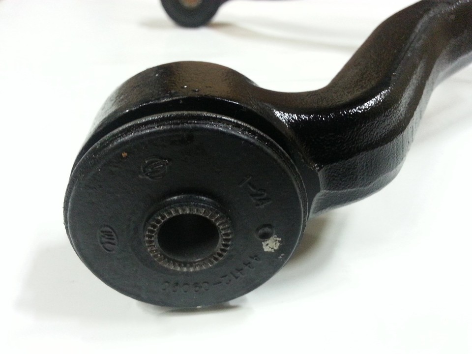 Ssangyong Genuine FRONT SUSPENSION ARM ASSY:UPR-RH for REXTON ~2006 ...