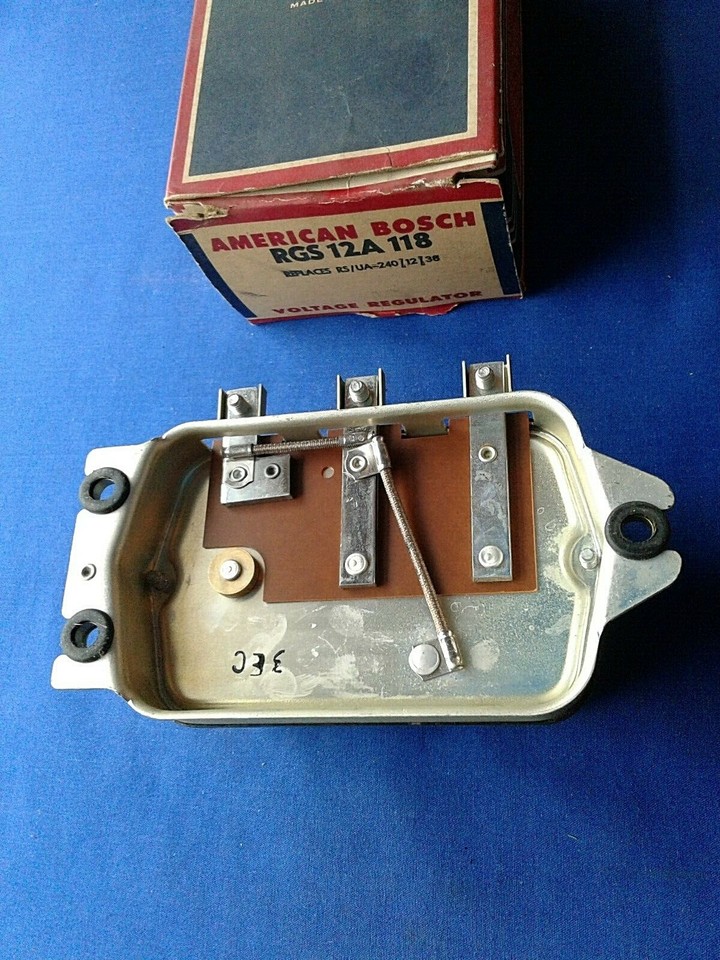American Bosch 12V Voltage Regulator # RGS 12A 118 Robert Bosch 12v ...