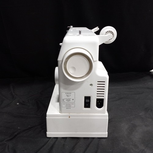 Singer 2517C Sewing Machine W/Foot Pedal | eBay