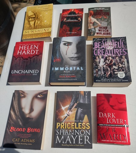 LOT OF 9 supernatural fantasy novels, including "Beautiful Creatures ...
