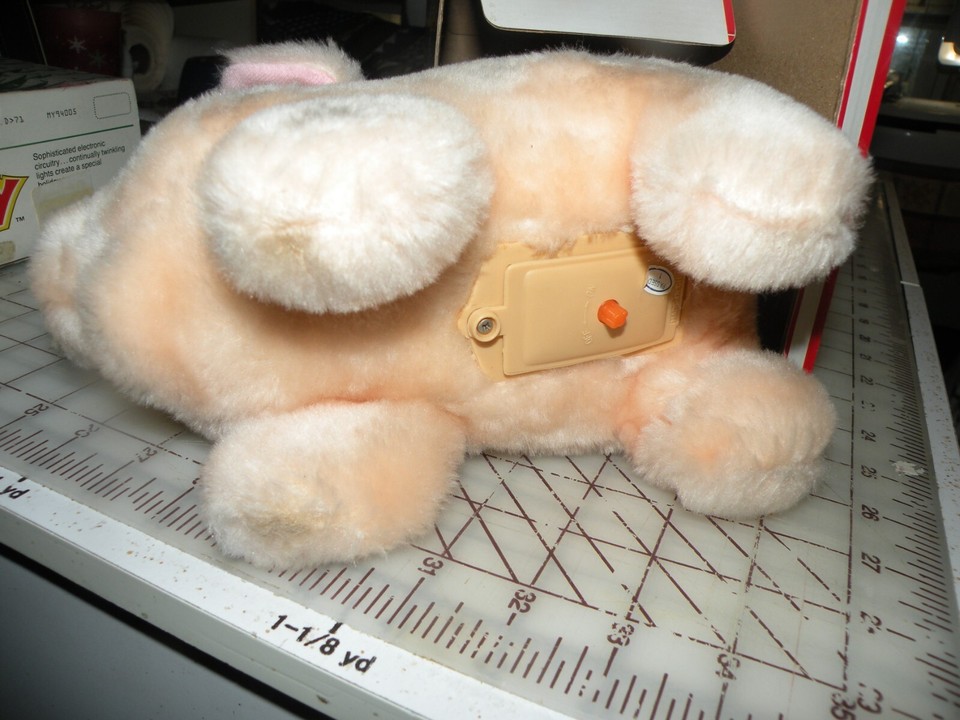 VTG walking Happy Piggy New old stock working nose wiggles tail wiggle ...
