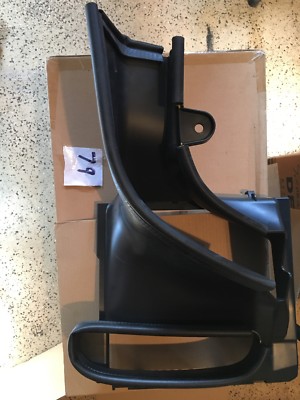 LAND ROVER OEM Discovery Radiator Core Support-Front Deflector Right ...