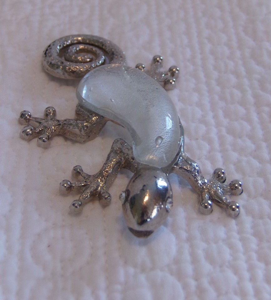 Beachcombers White Frosted Glass Gecko Silver Tone Figurine Gift New | eBay