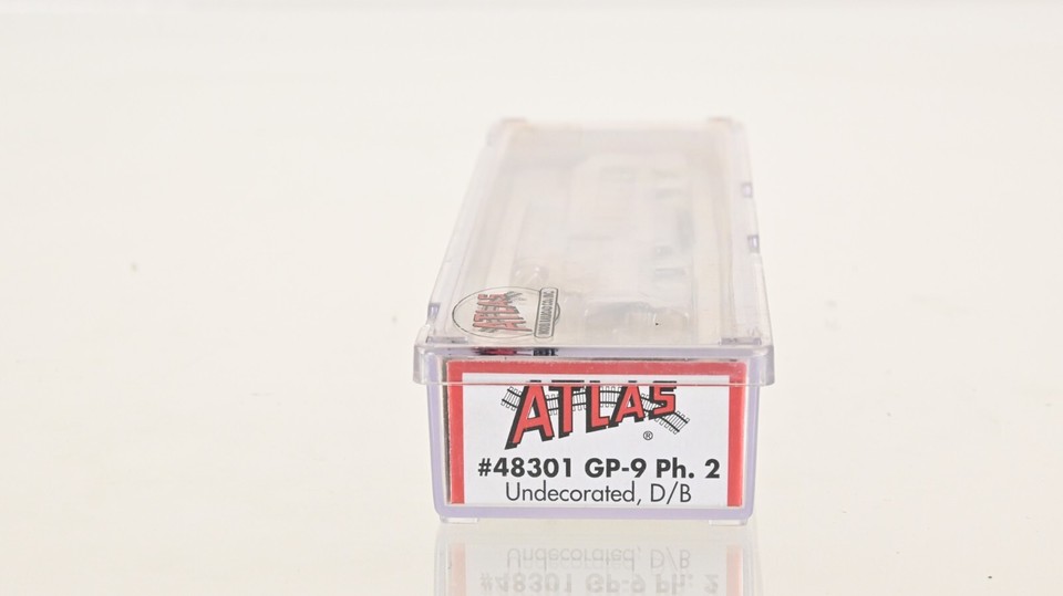 Atlas GP-9 Ph2 Undecorated N scale | eBay